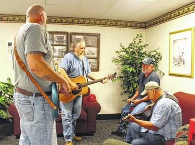 “Friendly Neighbor Show” marks 50th anniversary | News ...