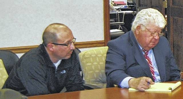 Two arraigned in BCS embezzlement | News | williamsondailynews.com