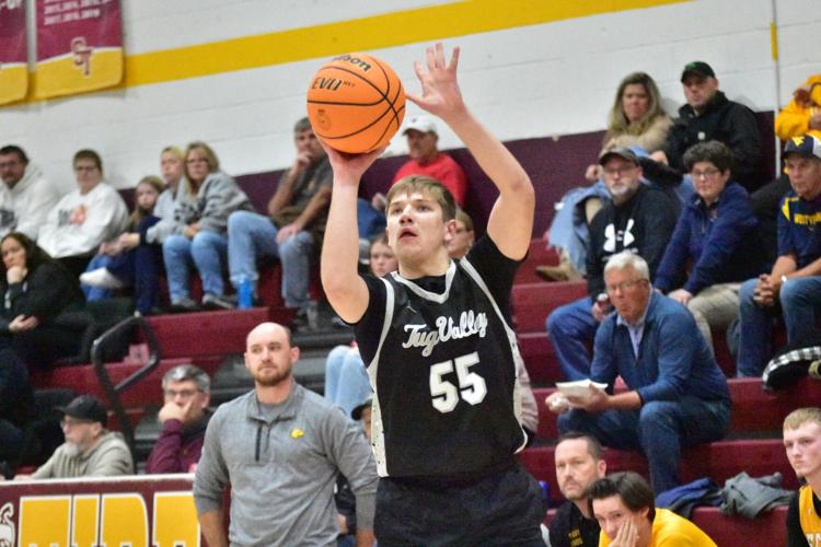 Panther basketball scrimmages Scott and Sherman | Sports ...