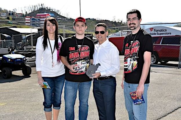 Mingo Central brothers meet Nascar legend Jeff Gordon | News ...