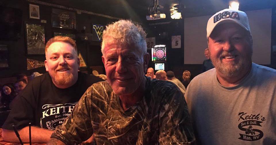 Celebrity chef Anthony Bourdain welcomed in Man | News ...