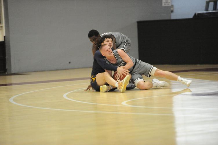 Williamson Fieldhouse hosts first college game since 1975 | Sports ...