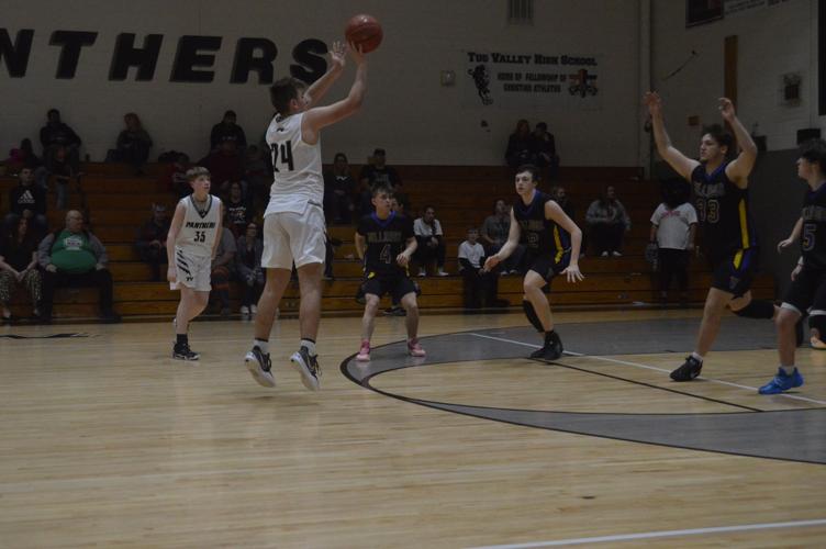 Tug wins pair over Boone County foes Sherman and Van | Sports ...