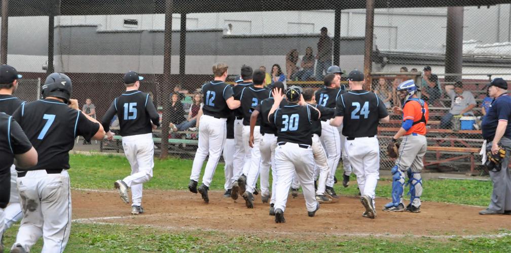 Mingo Miners score five in seventh to beat Tolsia | Sports ...