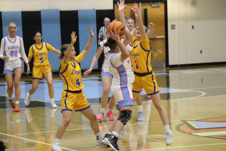 Logan girls throttle Mingo in first game of season | Sports ...