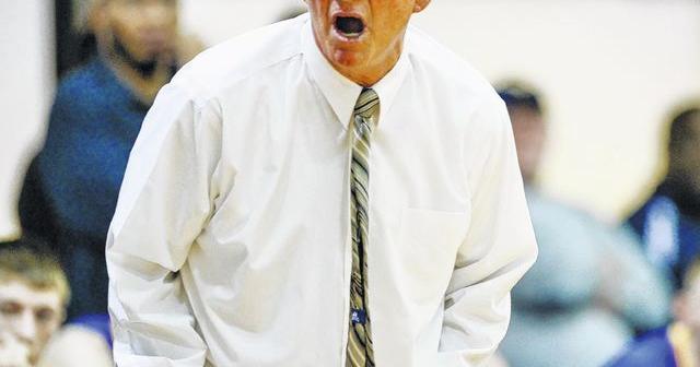 Hatcher stepping down as LHS hoop coach | News | williamsondailynews.com
