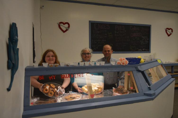 Dotson's Country Bakery and Creations opens at Appalachian Plaza | News ...