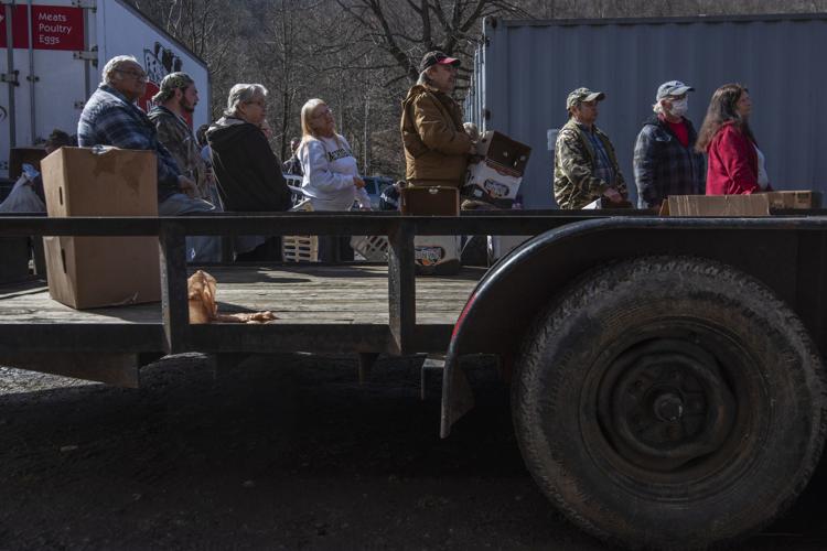 Logan food pantry struggles to keep up with need | News ...