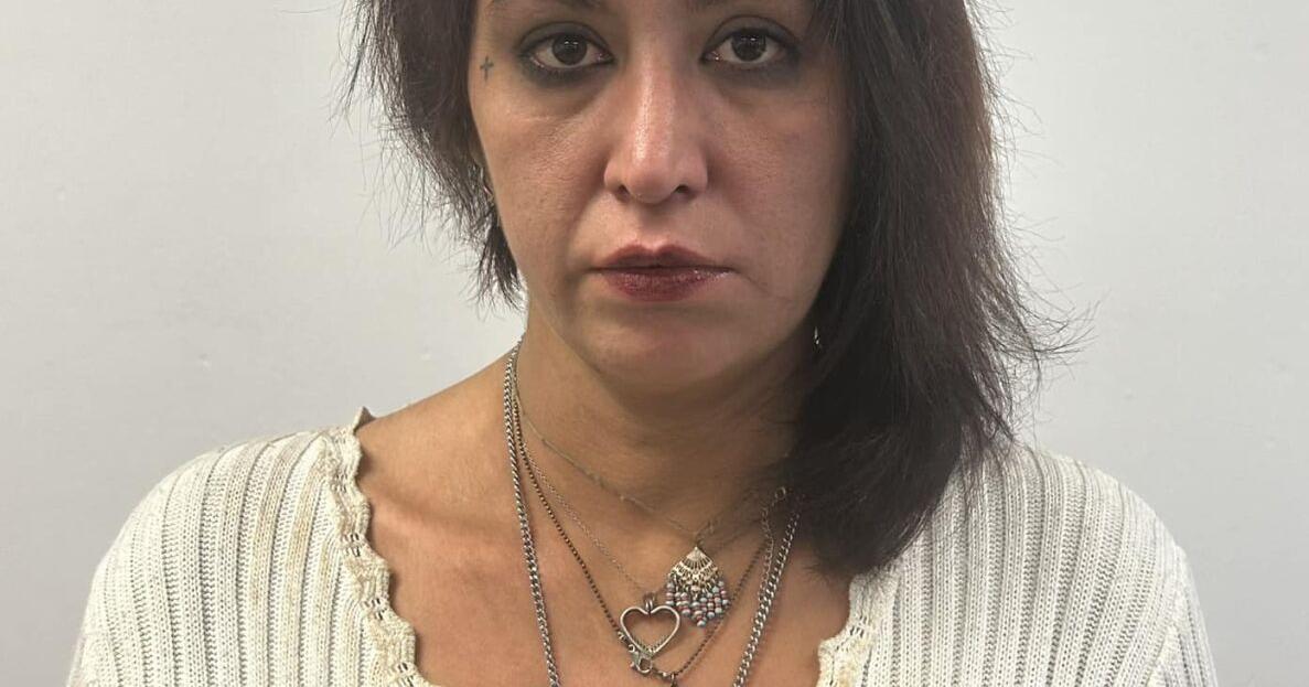 BLOTTER: Christmas tree theft in Dingess | News | williamsondailynews.com