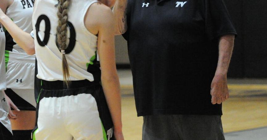 State champion coach stepping down at season's end | Sports ...
