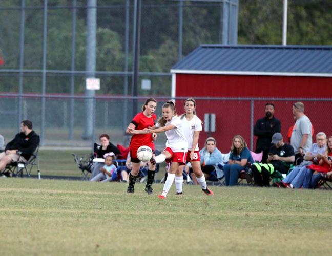 BHS soccer falls in district title games | Sports | williamsondailynews.com