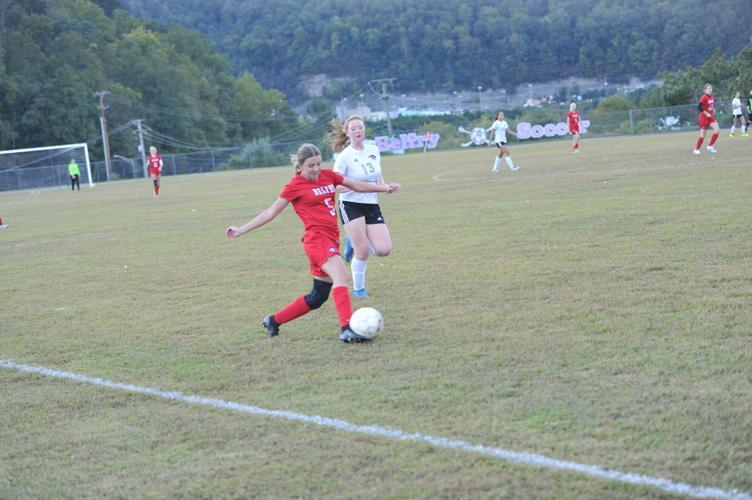 Belfry girls top Lincoln County, 3-2 | Sports | williamsondailynews.com