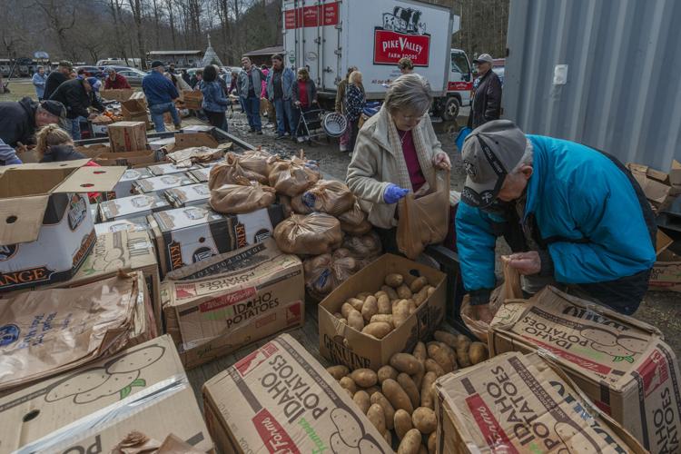 Logan food pantry struggles to keep up with need | News ...