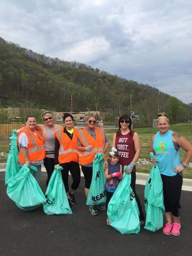 Volunteer cleanup | News | williamsondailynews.com