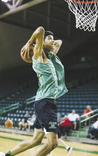 Jeremy Dillon, Marshall freshmen get into the mix | Sports ...