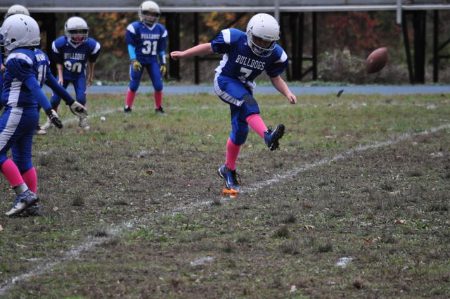 Bulldogs defeat Chapmanville | News | williamsondailynews.com