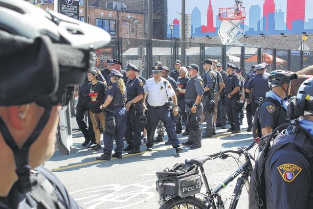 SPECIAL REPORT: Spectacle outside the RNC | News | williamsondailynews.com