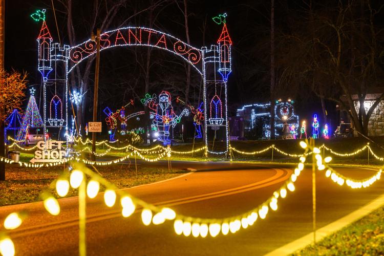 Christmas in the Park opens at Chief Logan | News | williamsondailynews.com