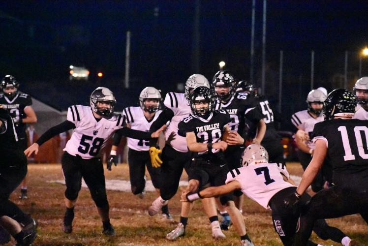 Tug Valley holds off Tyler Consolidated 28-26 in playoff thriller ...