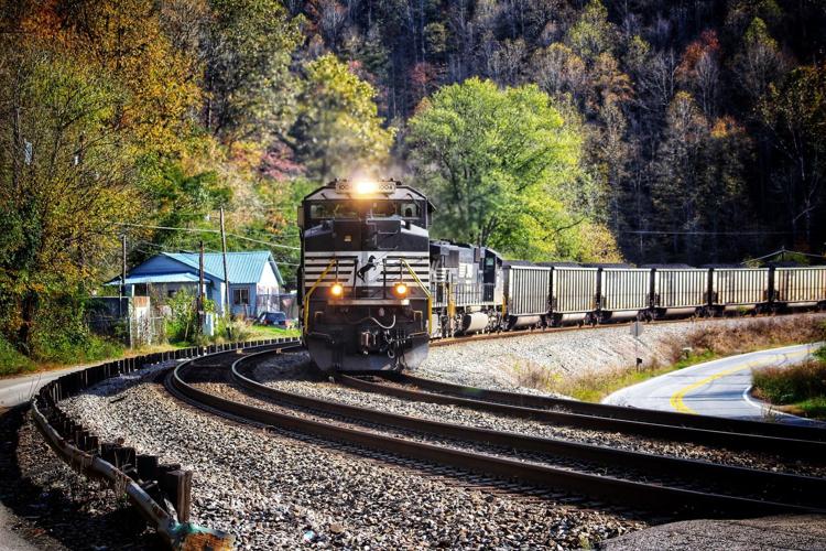 Loaded coal train rumbles through Mingo County | News ...