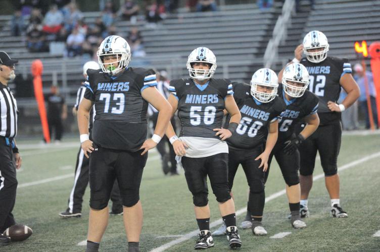 Miners storm past 'Billies for 30-7 win | Sports | williamsondailynews.com