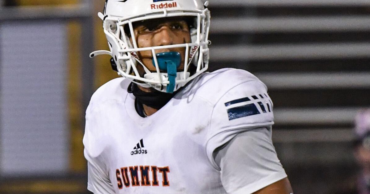 Football: Summit’s Destin Wade captures Mr. Football award | Sports ...