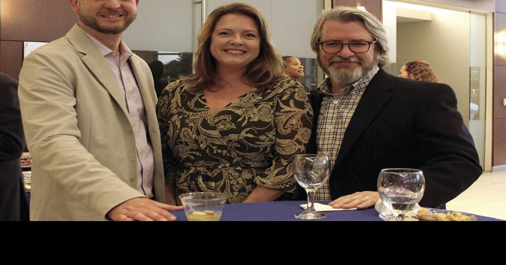 Lipman Brothers and R.S. Lipman supply wine, spirits and volunteers for ...