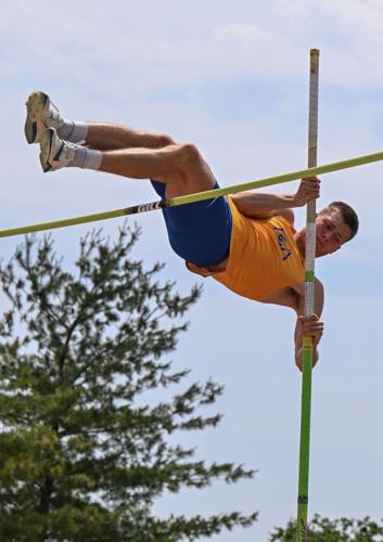 Mabury of BGA, King of Independence tabbed Gateway Tire Athletes of the ...