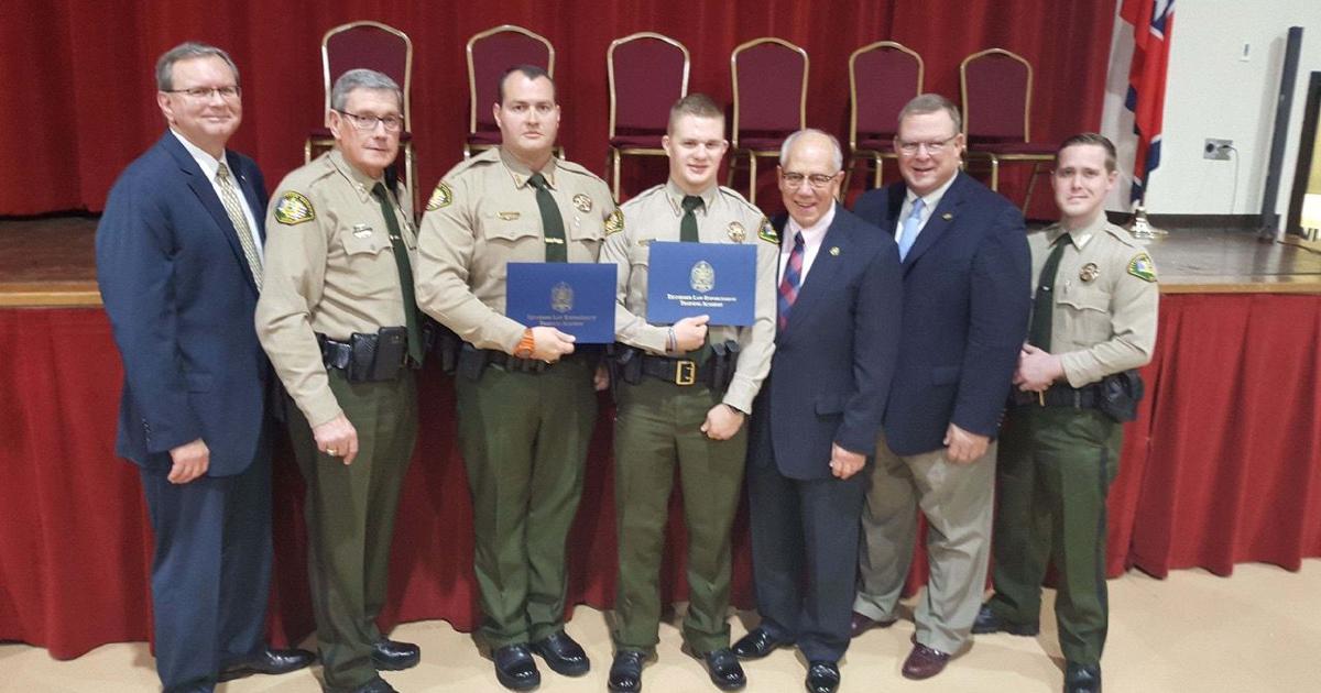 Two Williamson Sheriffs Deputies Graduate From Training Academy News