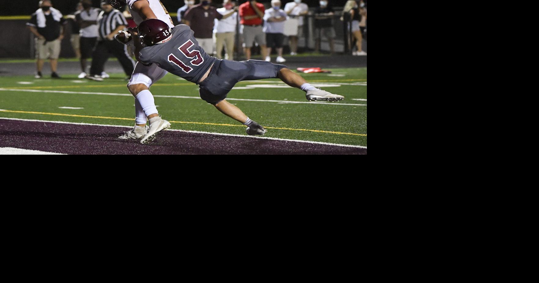 Football: Andrews throws 5 TDs, leads Ravenwood past Admirals | Sports ...