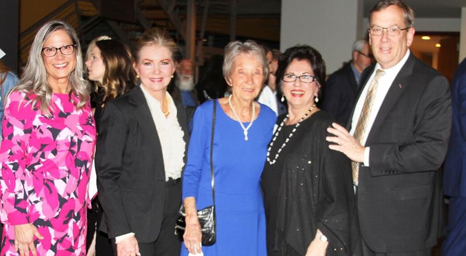 GraceWorks hosts dinner to provide hope for the future | Local News ...
