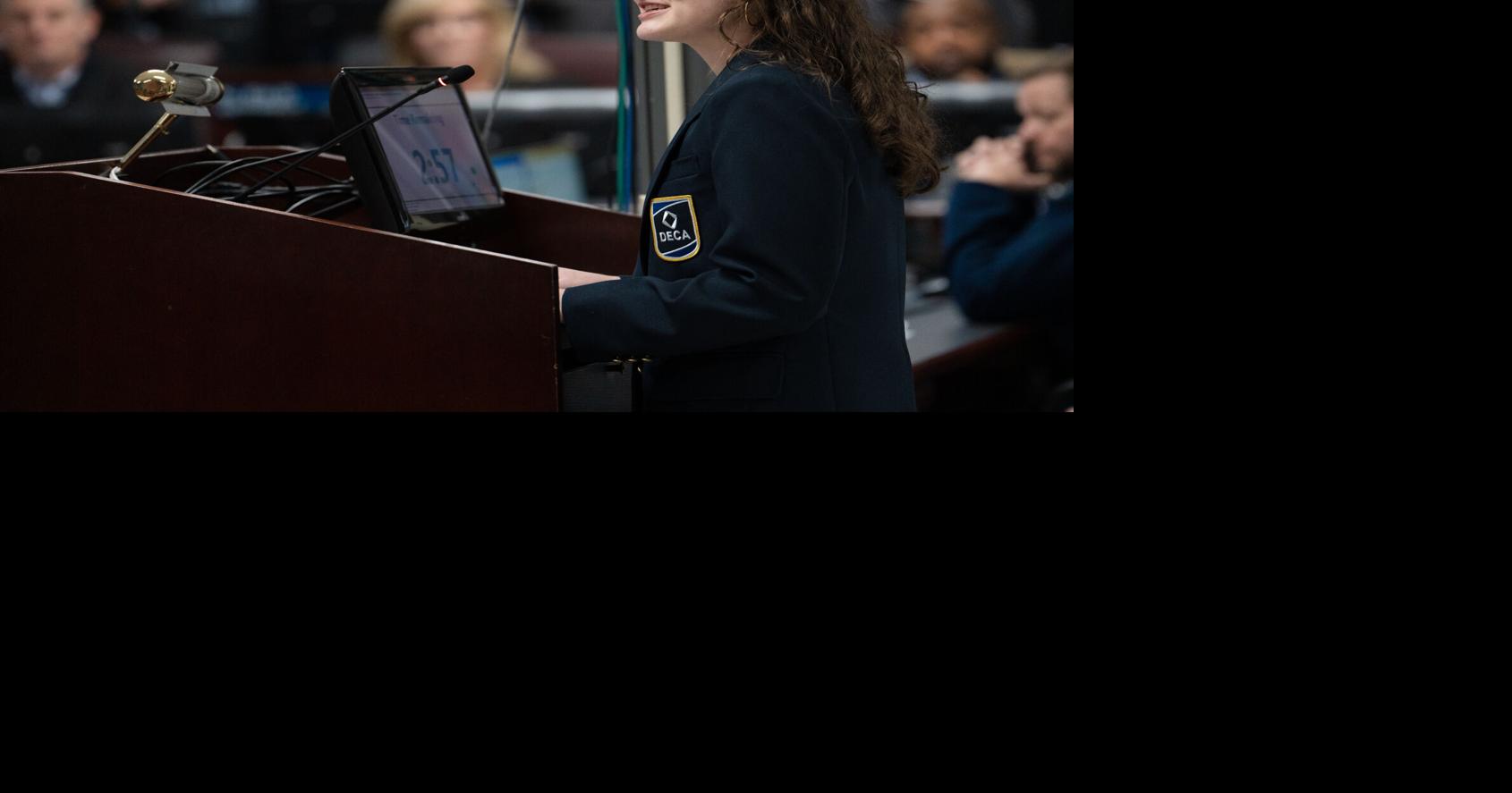 WCS school board starts the year off quietly, open zoning approved for ...