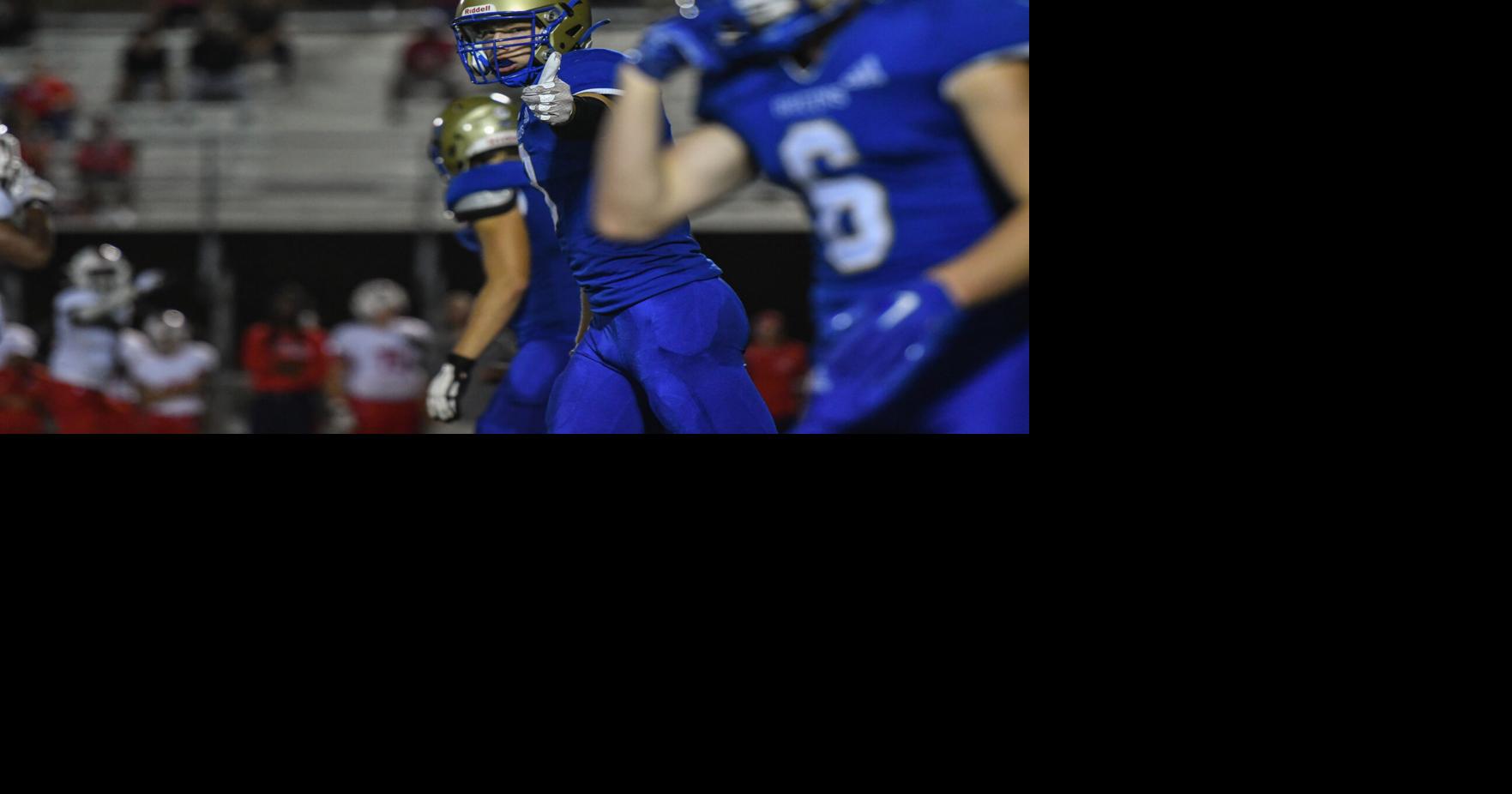 Football: Brentwood’s Cochran provides big target as QB Nelson finds ...