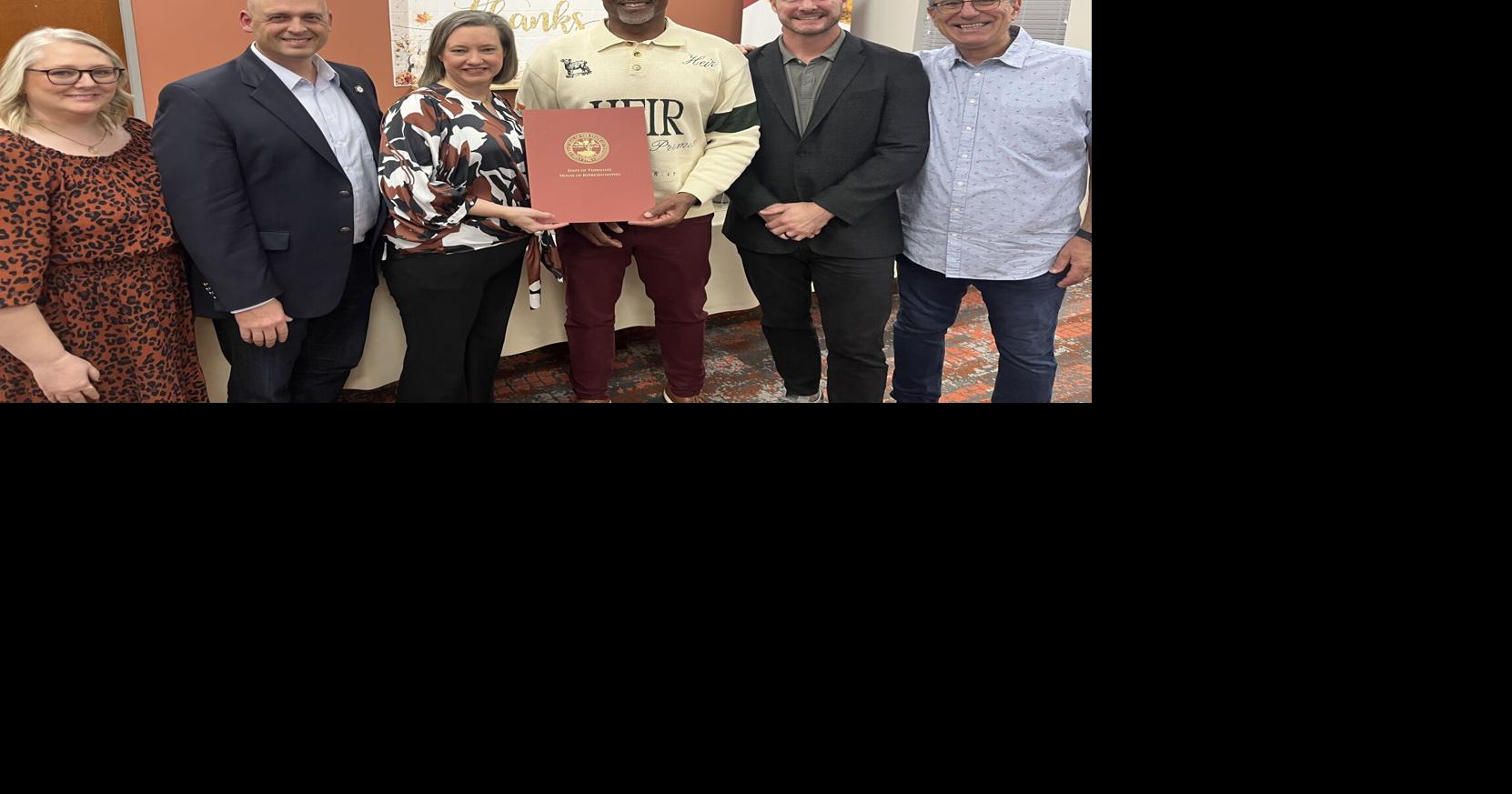 State House, Senate resolution honors Davis House’s 25 years | Local ...