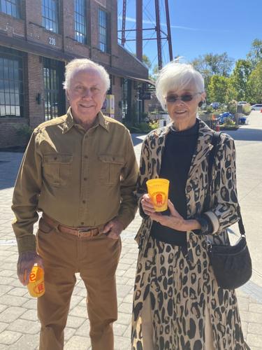 LeHews to represent ‘spirit of giving’ at Franklin Christmas Parade ...