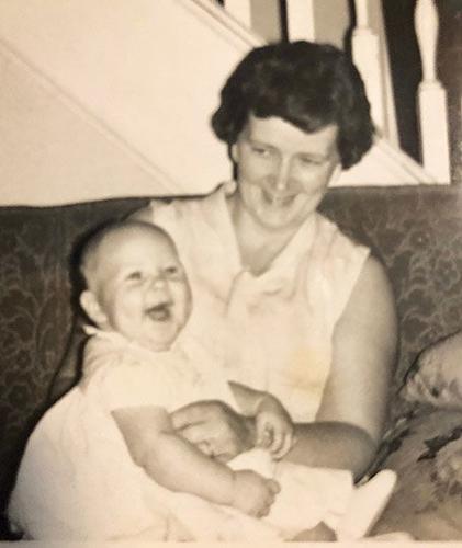 A mother’s love stretches to the moon and back | WLife ...