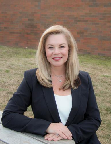 Former police officer Pace kicks off campaign for school board | Local ...