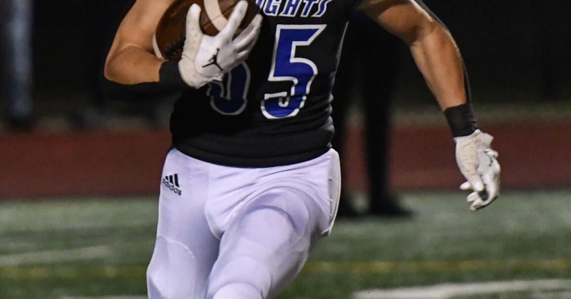 Football, soccer and cross country lead the weekly Tim Thompson Premier ...