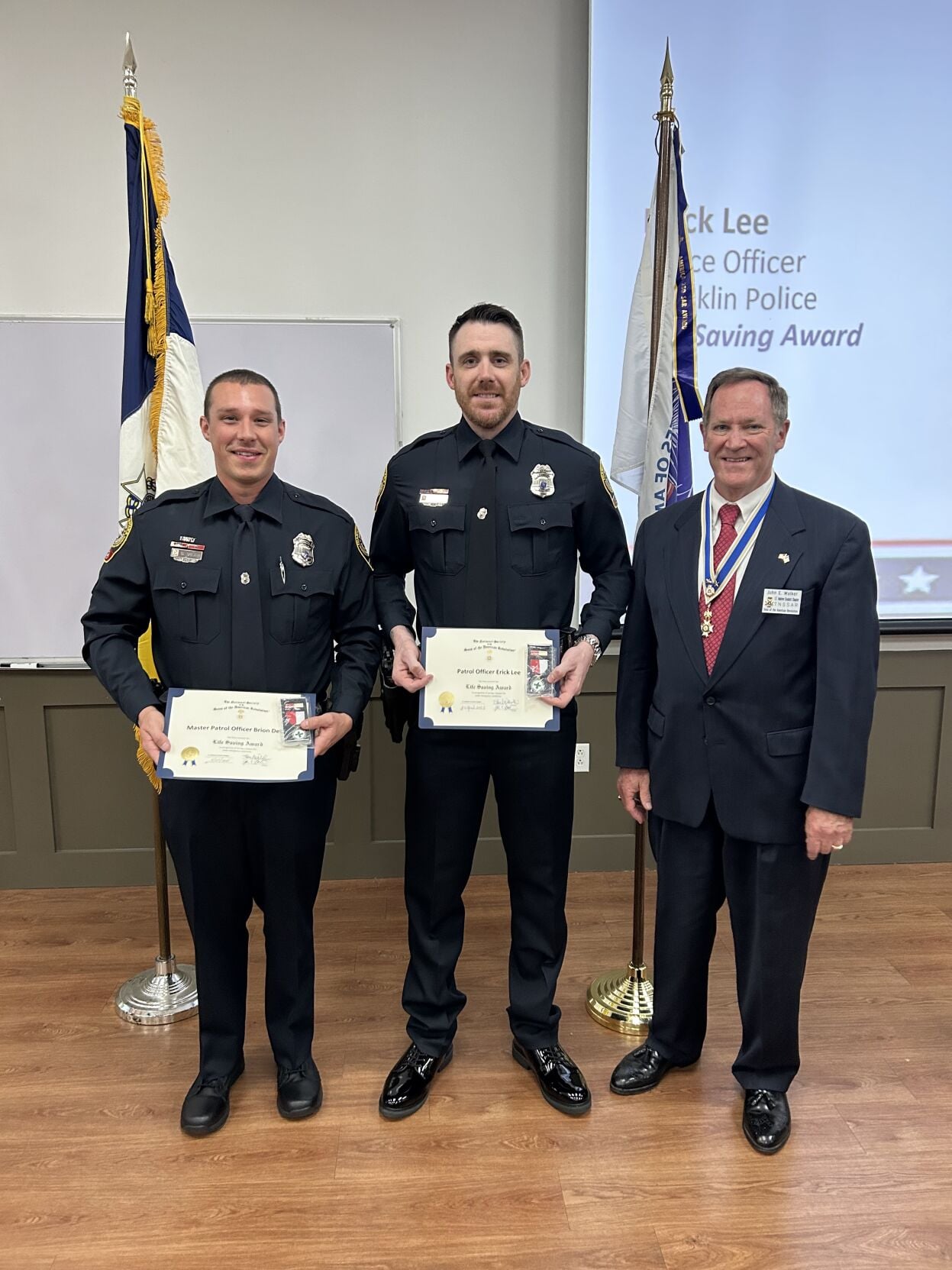Franklin Police officers honored for saving man’s life | Local News ...