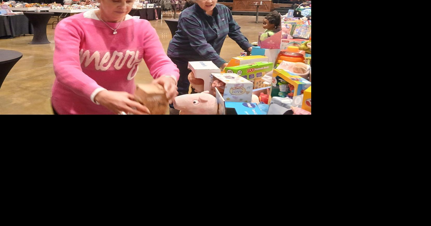 GraceWorks Manger program gave cheer to needy families | WLife ...