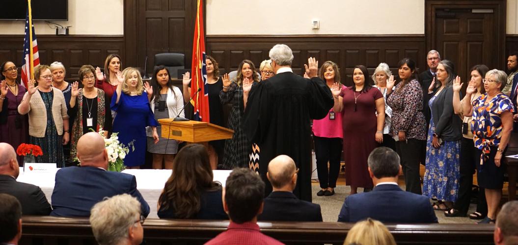Recently-elected county officials swear oaths of office at ceremony ...