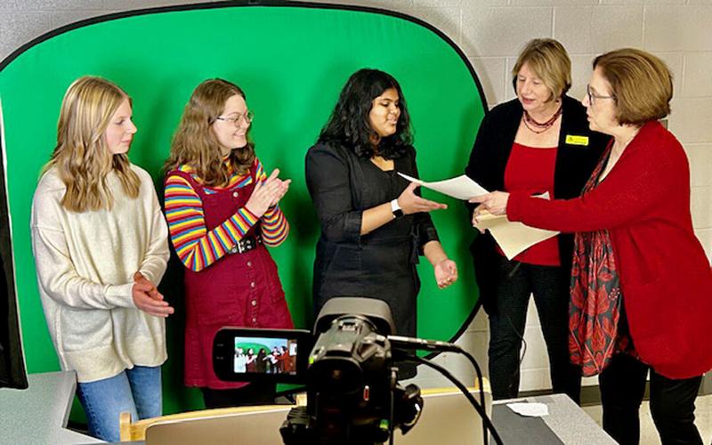 Old Glory DAR names essay contest winners | WLife | williamsonherald.com