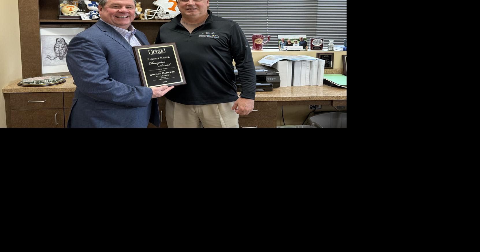 Gordon Hampton wins Pigskin Picks championship, first to 3-peat ...