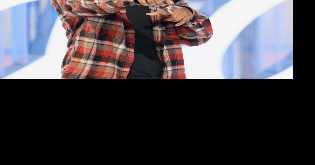 Franklin's Quintavious performs during Top 24 round on 'American Idol ...