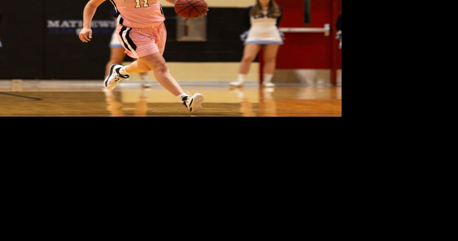 Ravenwood girls basketball snaps four-game skid to close regular season ...