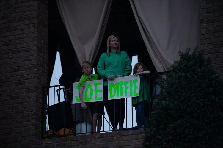 Country icon Joe Diffie remembered by neighbors and friends in ...