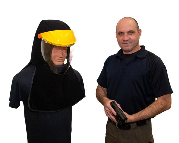 Brentwood using Taser Simulation Suit to enhance less-lethal training ...