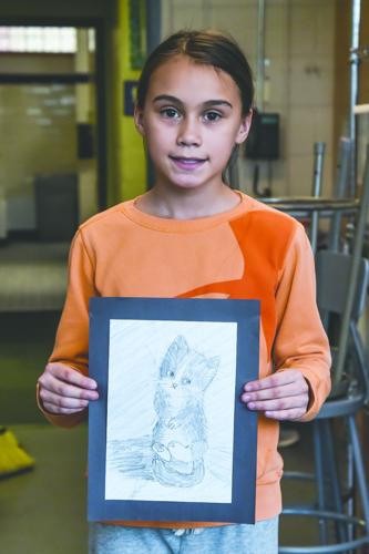 WCS art students capturing cats | Schools | willistonobserver.com