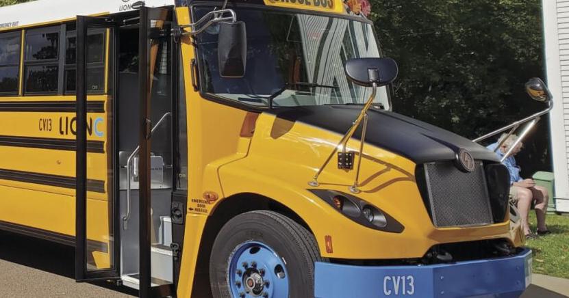 School district gets federal funding to electrify bus fleet | Schools ...