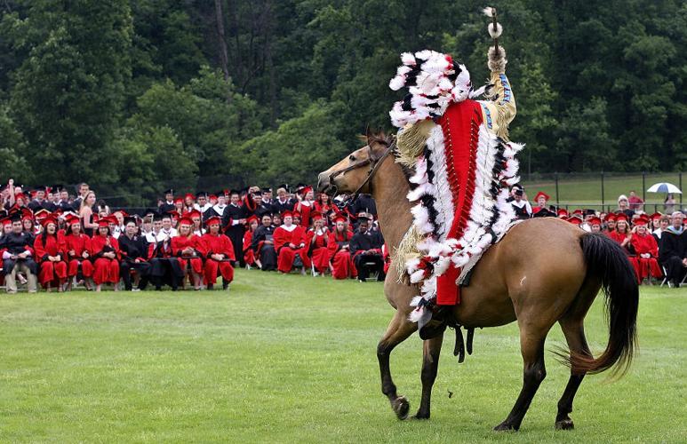 Sherando graduates urged to ‘soar high’ | News | winchesterstar.com
